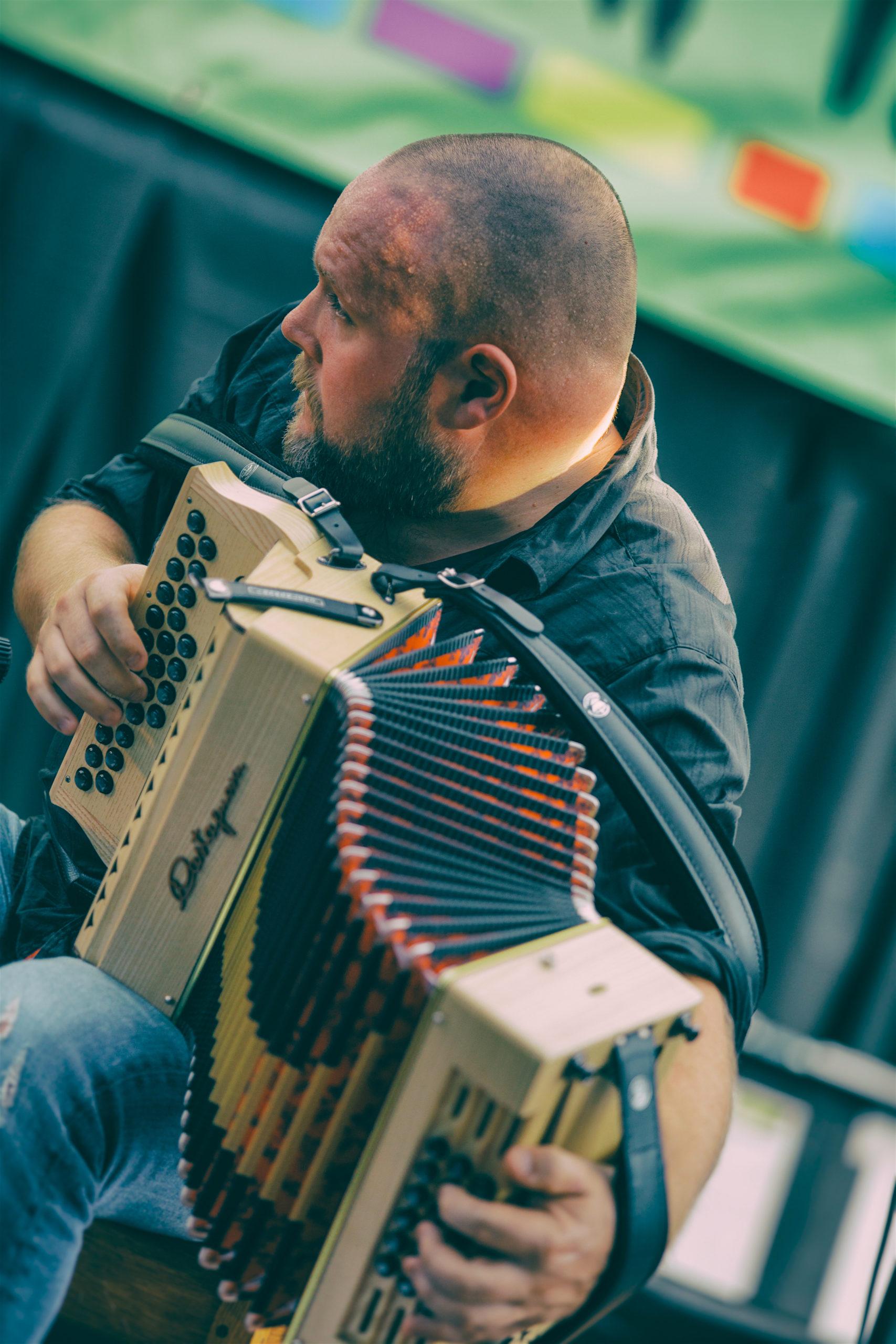 David Munnelly - Le Bout du monde : Bistrot, concerts et animations à Vevey